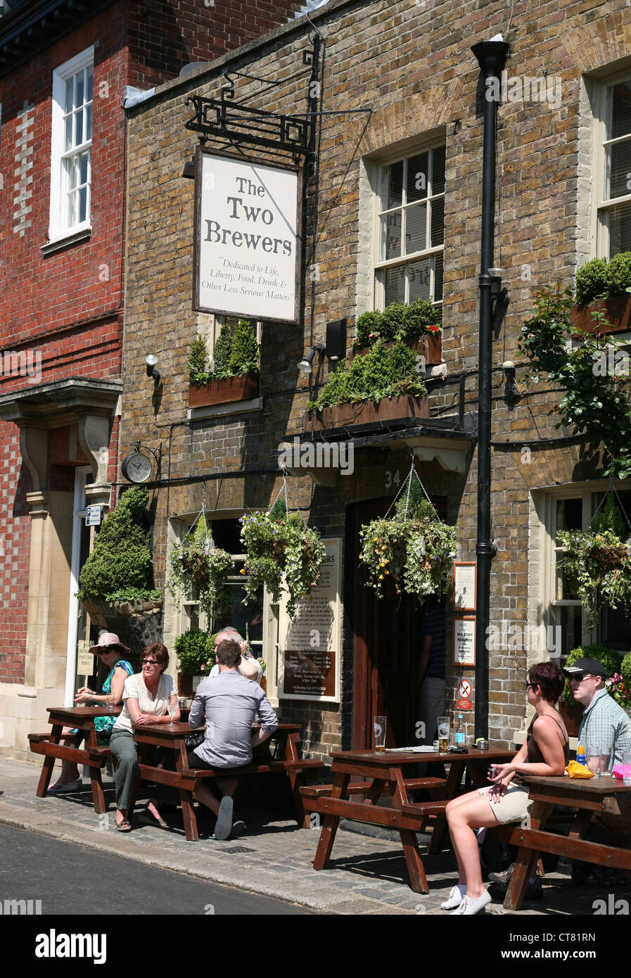 Windsor Castle Pub Stock Photos & Windsor Castle Pub Stock Images - Alamy