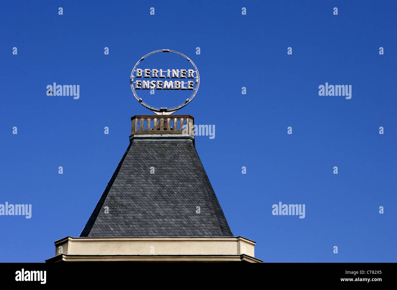 Berliner ensemble theatre hi-res stock photography and images - Alamy