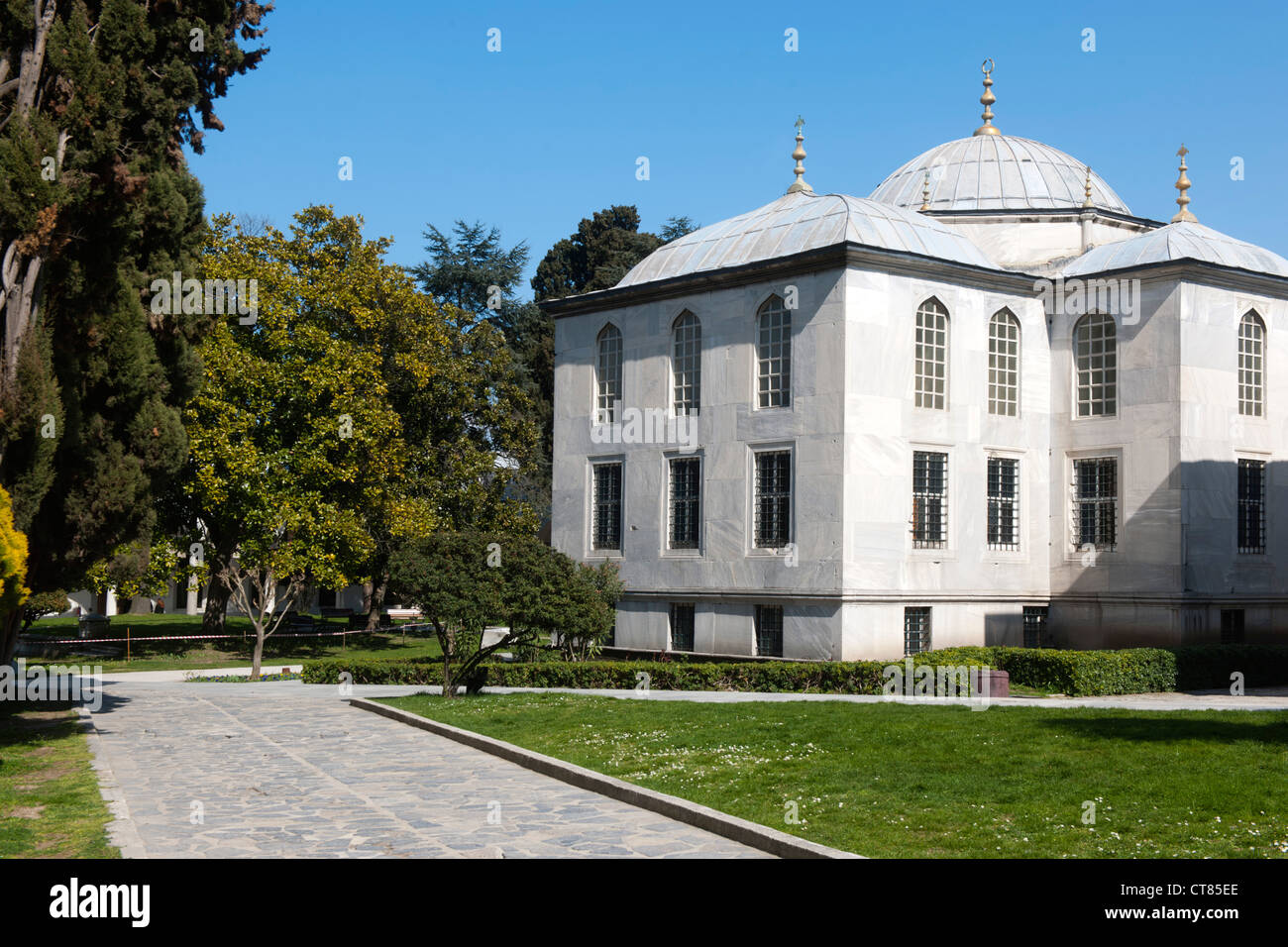 Topkapi palace library hi-res stock photography and images - Alamy