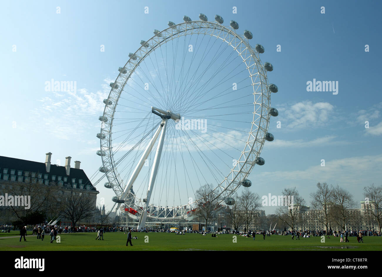 London - The world largest London Eye Stock Photo - Alamy