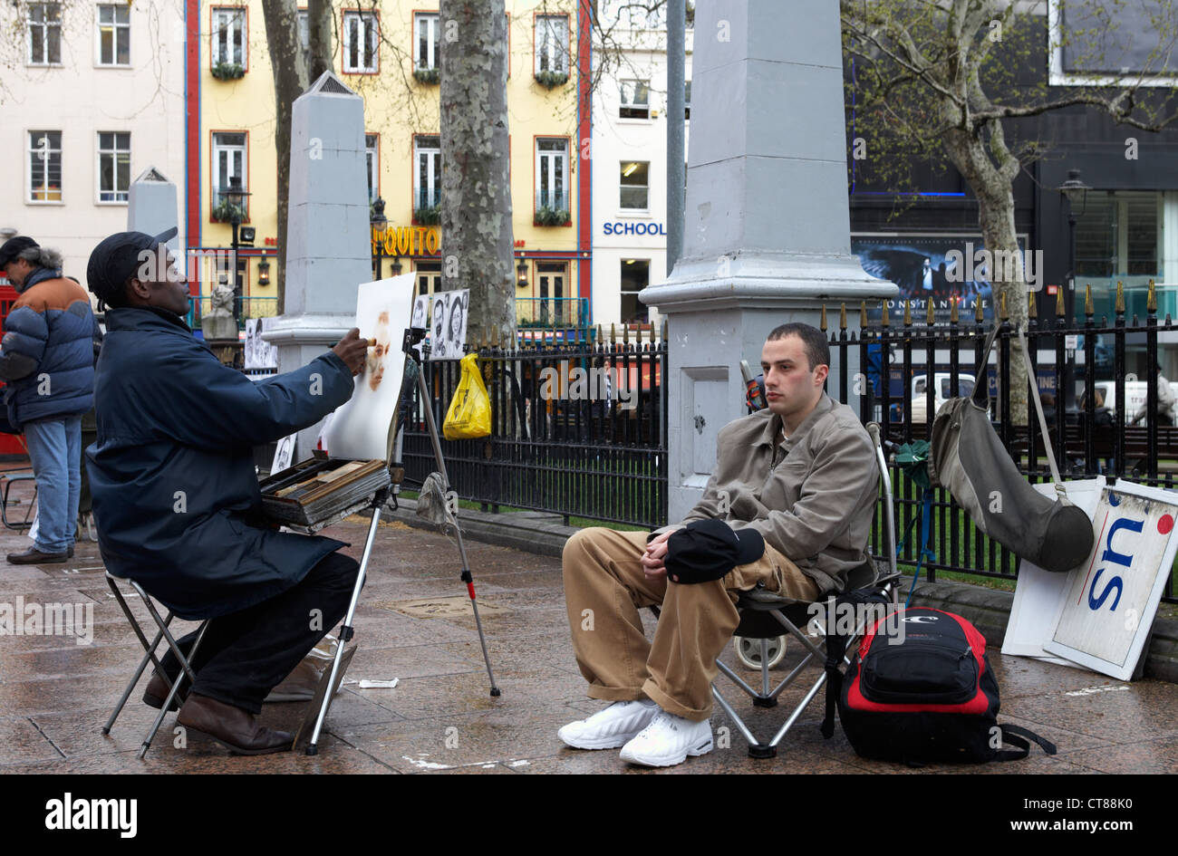 Portraits portray people hi-res stock photography and images - Alamy