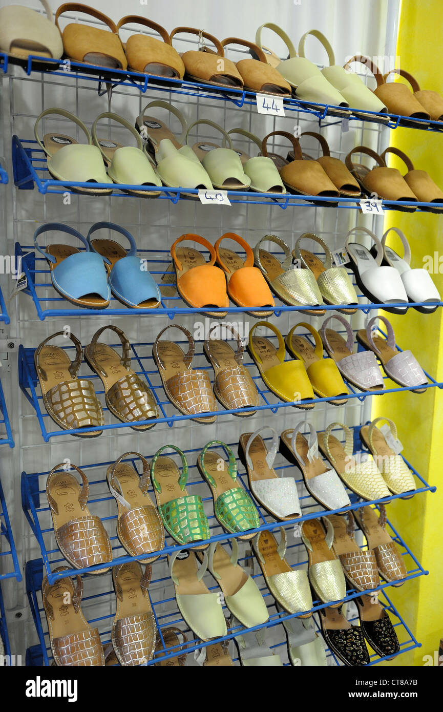 Display stand hi-res stock photography and images - Alamy