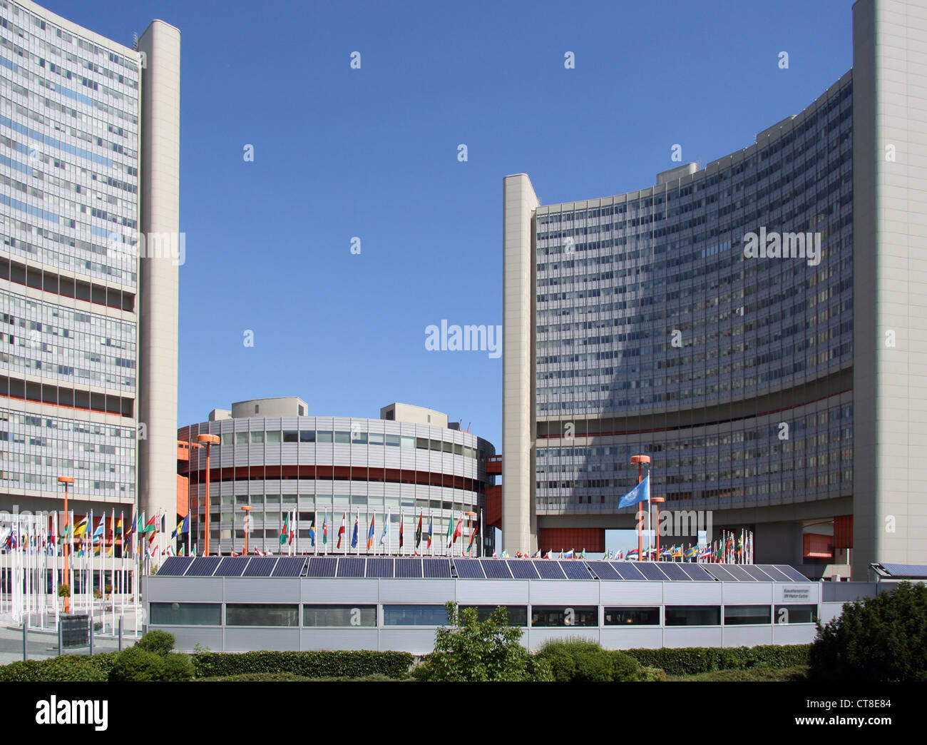 Vienna, United Nations buildings in the United Nations headquarters ...