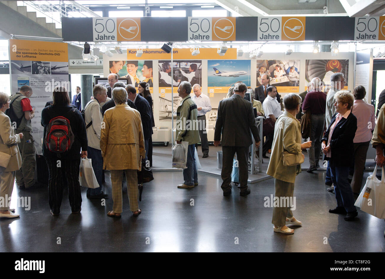 General booth hi-res stock photography and images - Alamy