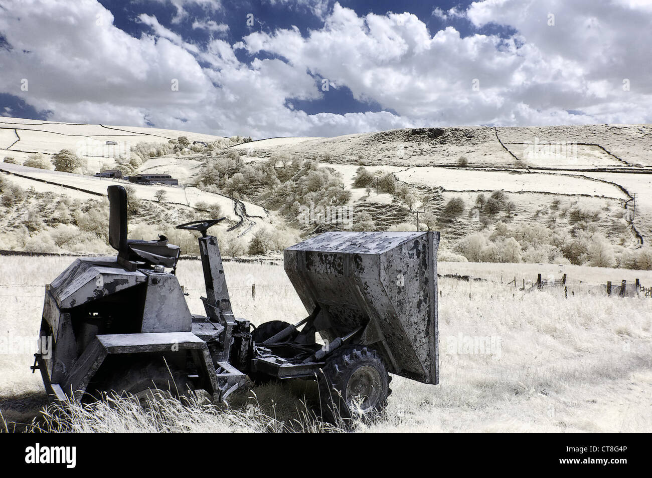 Abandoned digger - Flash Stock Photo - Alamy