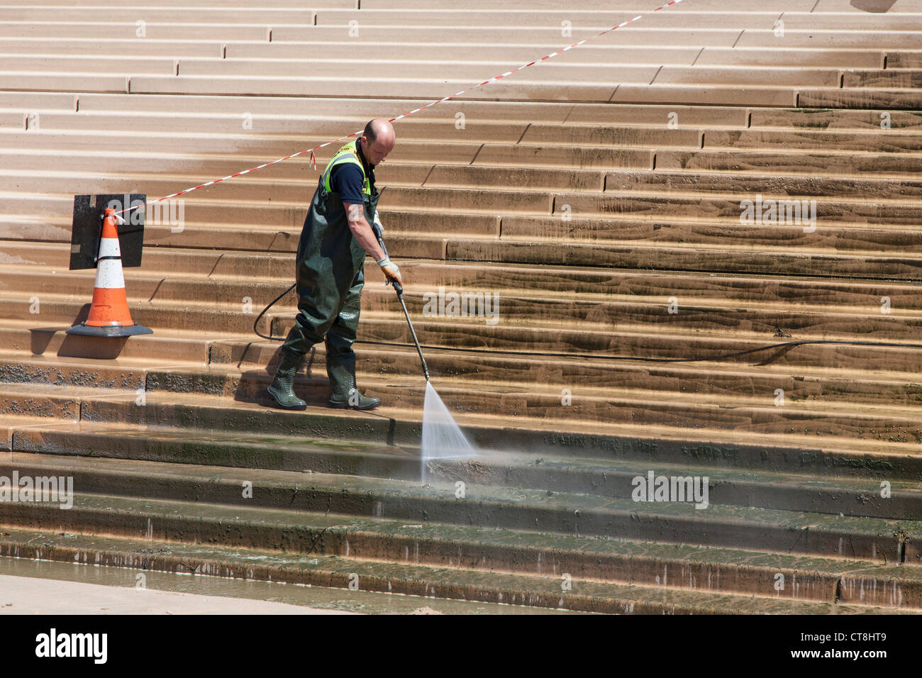 Using a pressure washer hi-res stock photography and images - Alamy