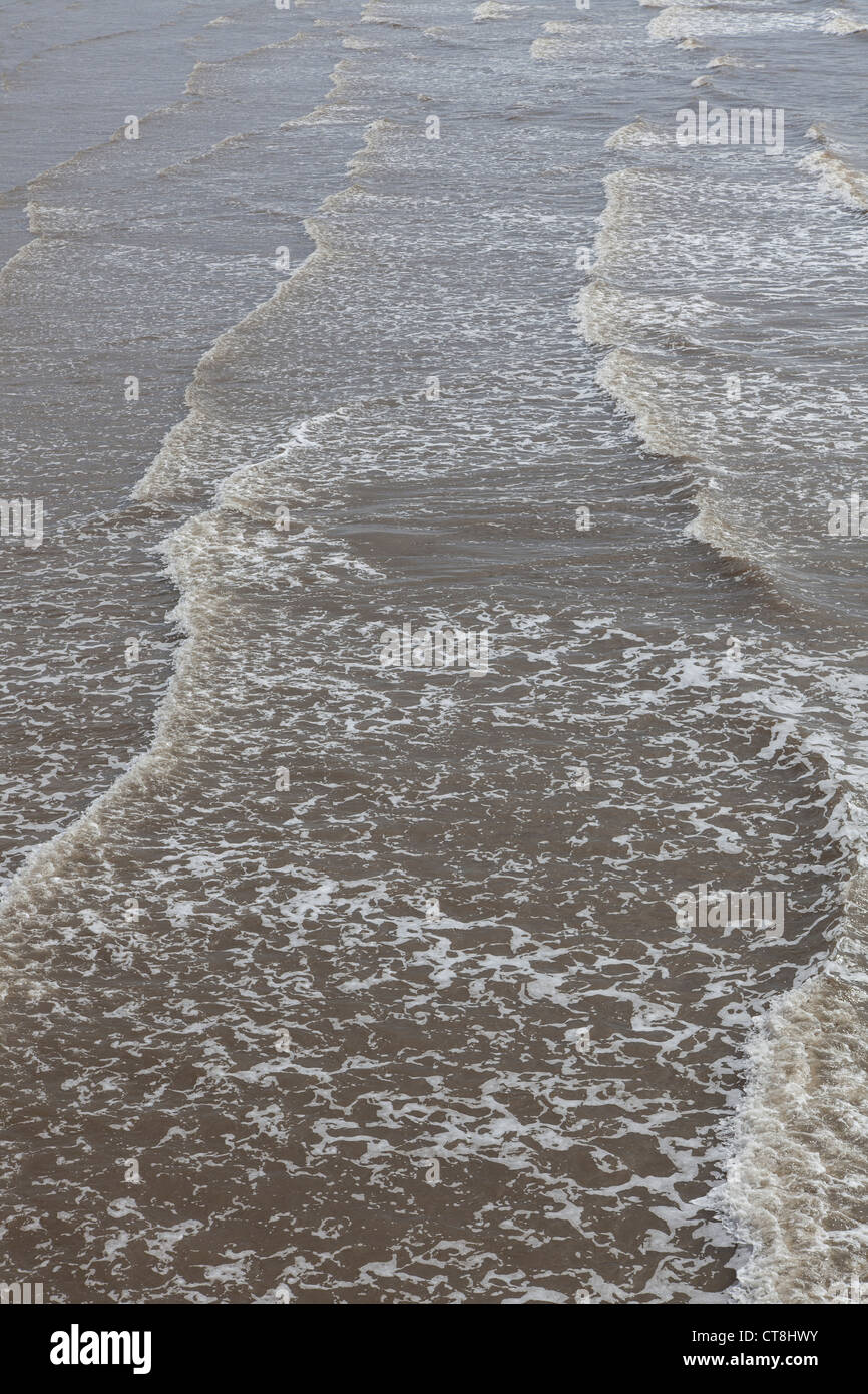 Waves pattern hi-res stock photography and images - Alamy