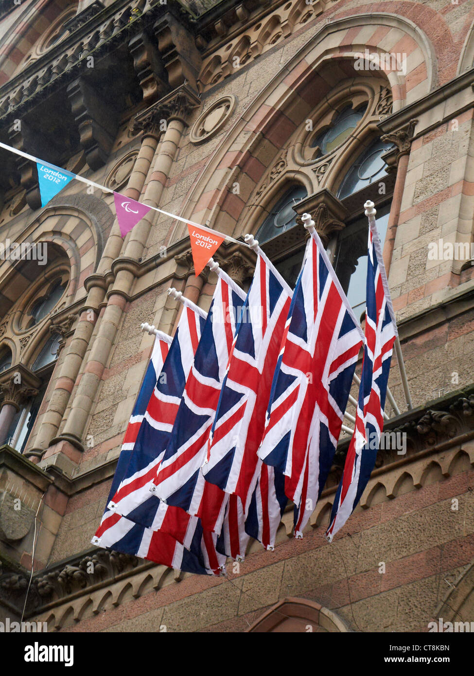 Outside town hall hi-res stock photography and images - Alamy