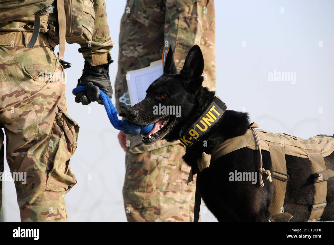 U s army staff sgt aaron hi-res stock photography and images - Alamy