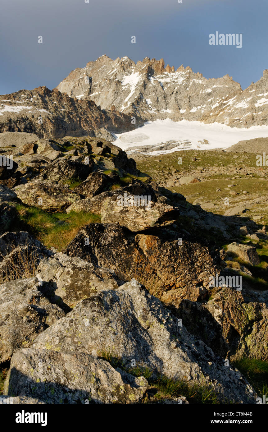 Gran paradiso peak national park hi-res stock photography and images ...