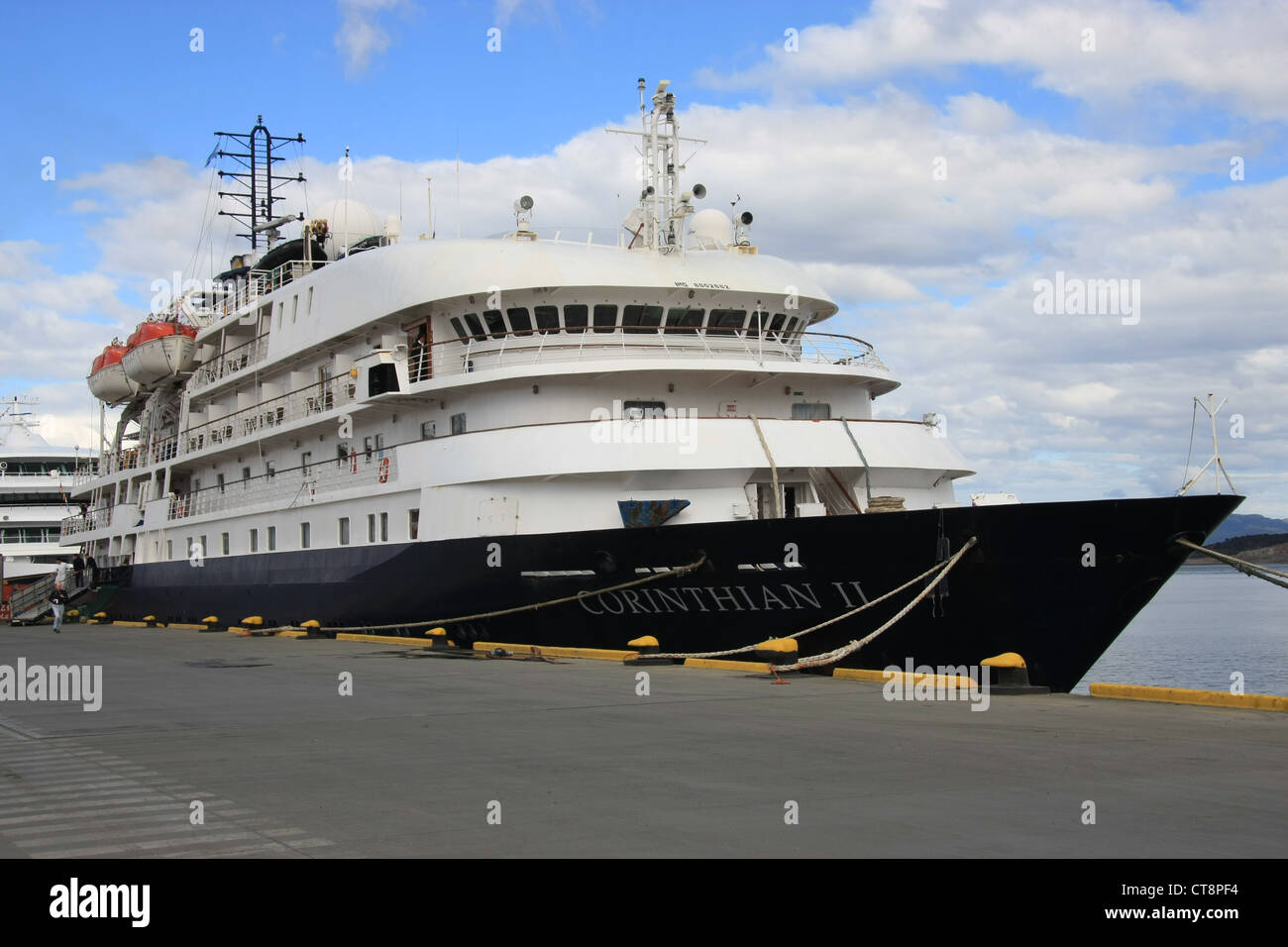 Corinthian ship hi-res stock photography and images - Alamy