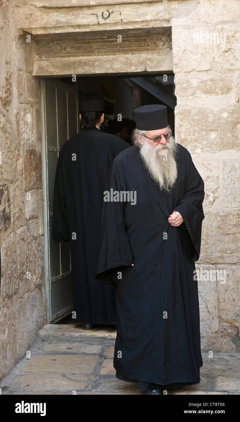 Greek orthodox monks hi-res stock photography and images - Alamy