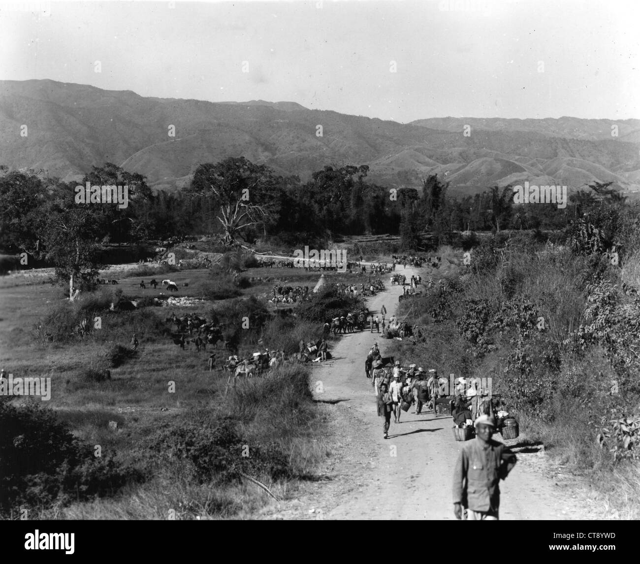War refugees china Black and White Stock Photos & Images - Alamy