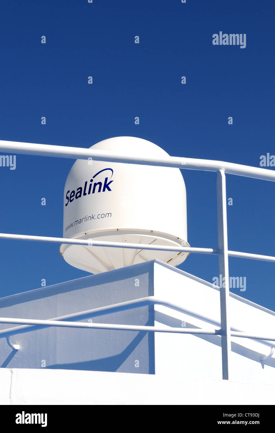 Ships Antenna High Resolution Stock Photography and Images - Alamy