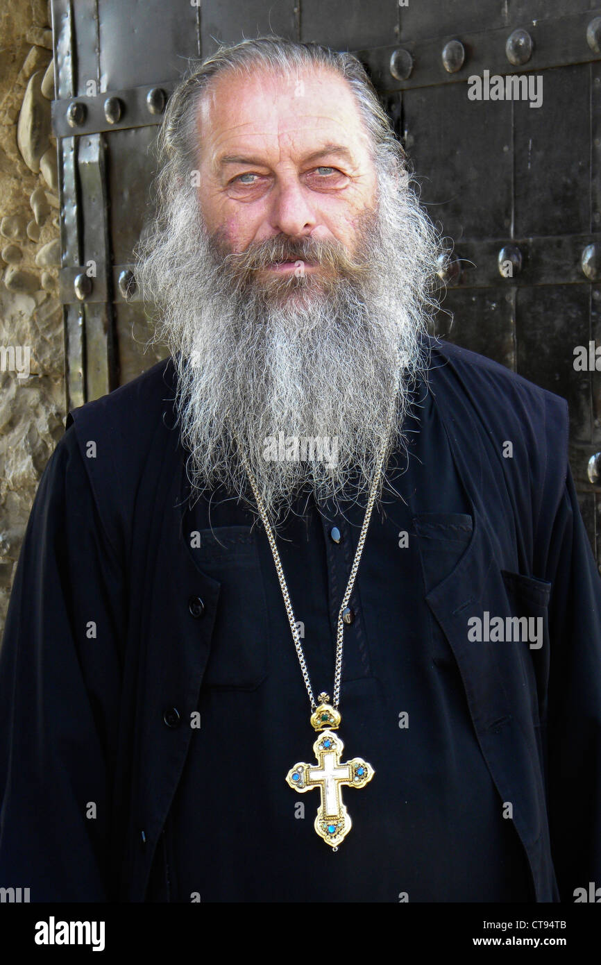 Georgia, Tbilisi, Svetiskhoveli church, priest Stock Photo - Alamy