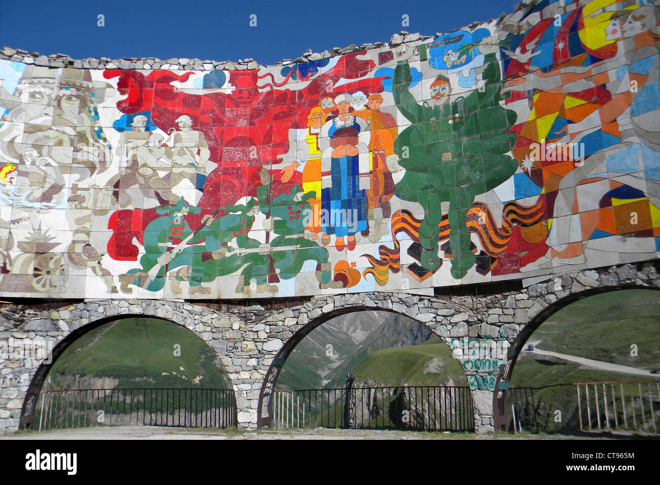Georgia, Jvari pass, frindship monument Stock Photo - Alamy