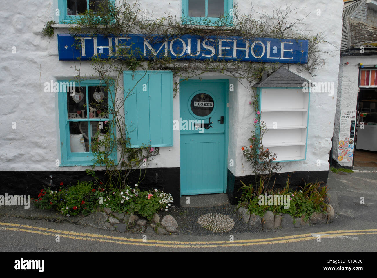 The Mousehole on the back streets of the small fishing village of ...