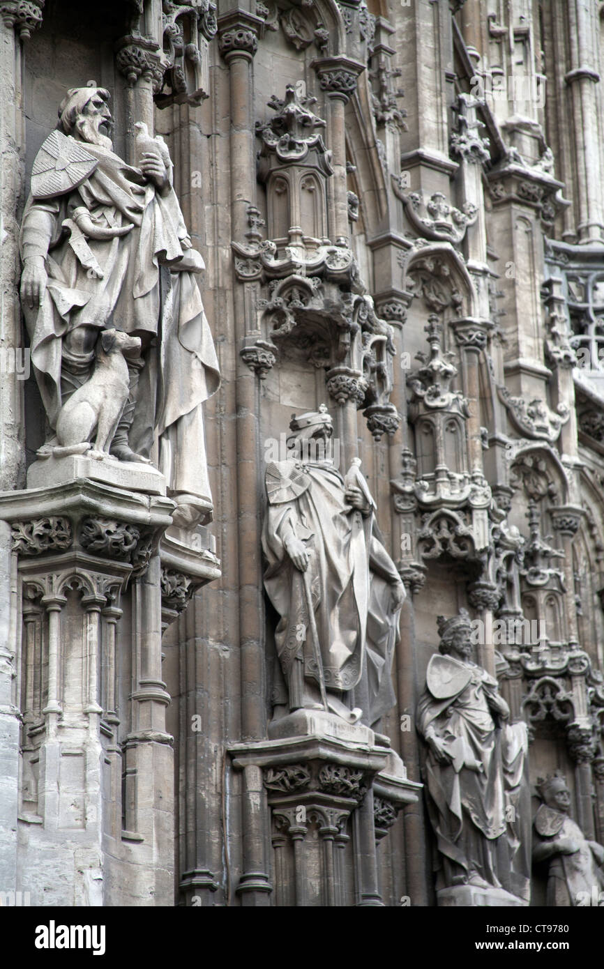 Statues of saints on one of the medieval buildings in Ghent, Belgium ...