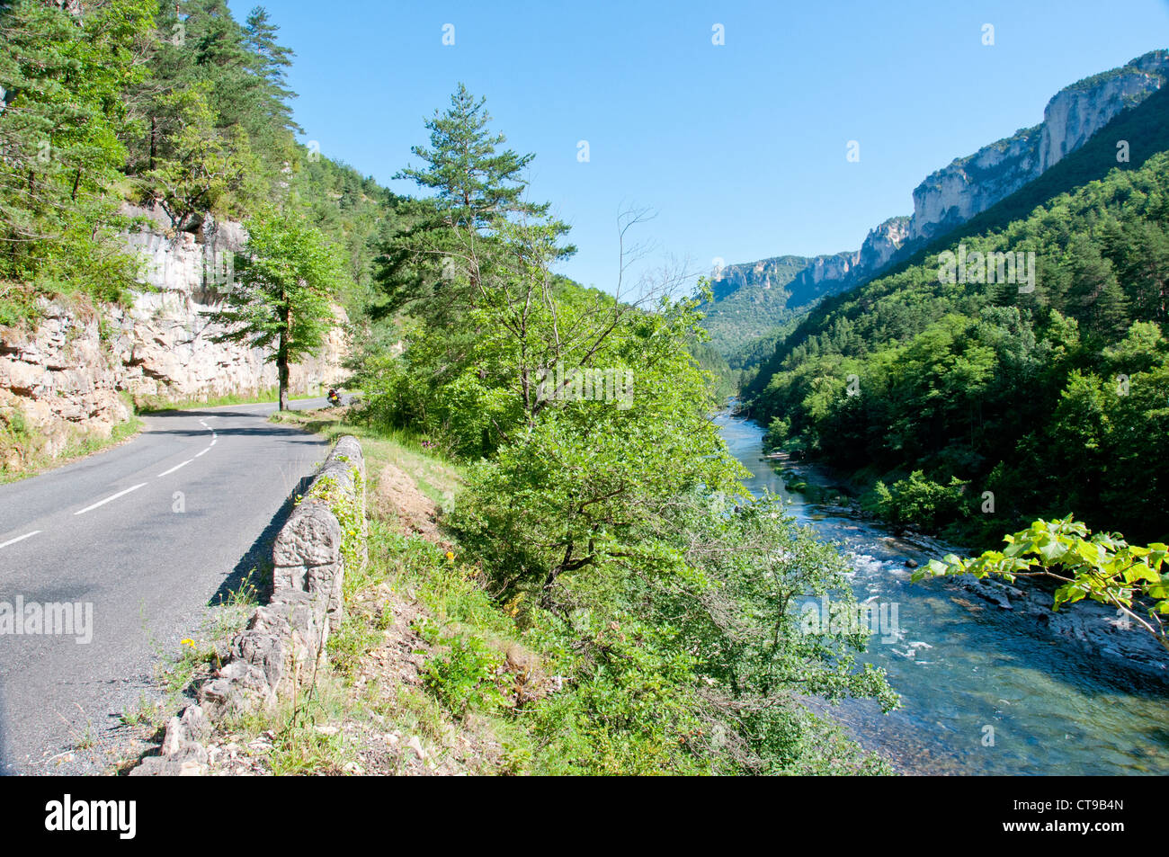 River Tarn in the Valley of Gorges du Tarn, Lozere, France, Europe ...
