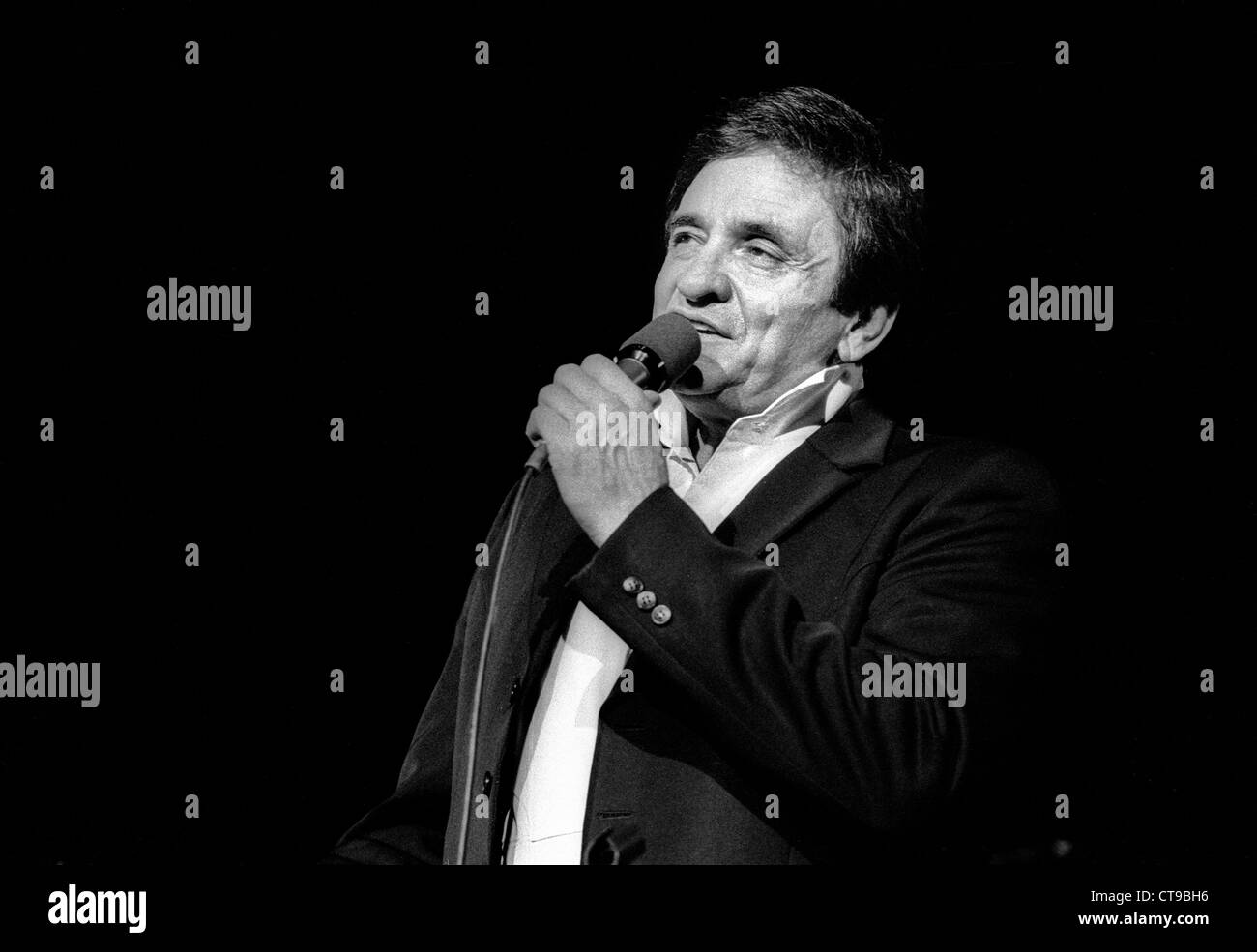 Johnny Cash on stage in Norrköping Sweden in 1983 Stock Photo - Alamy