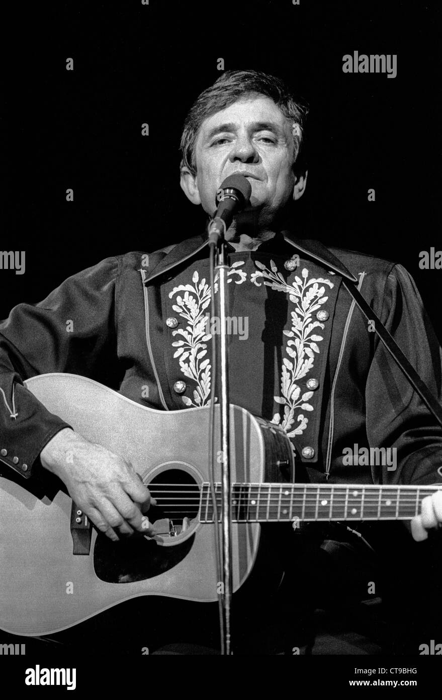 Johnny Cash on stage in Norrköping Sweden in 1983 Stock Photo - Alamy
