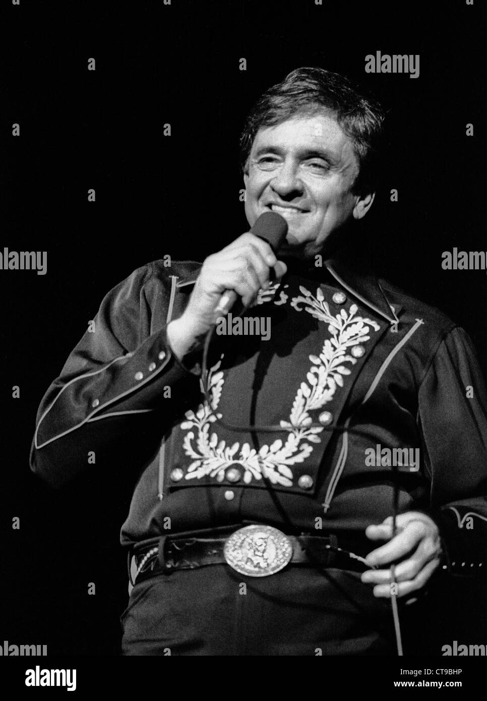 Johnny Cash on stage in Norrköping Sweden in 1983 Stock Photo - Alamy