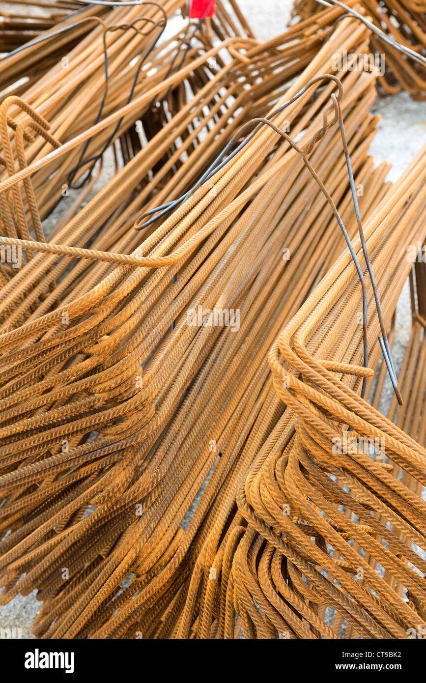 Corrosion steel structure building hi-res stock photography and images ...