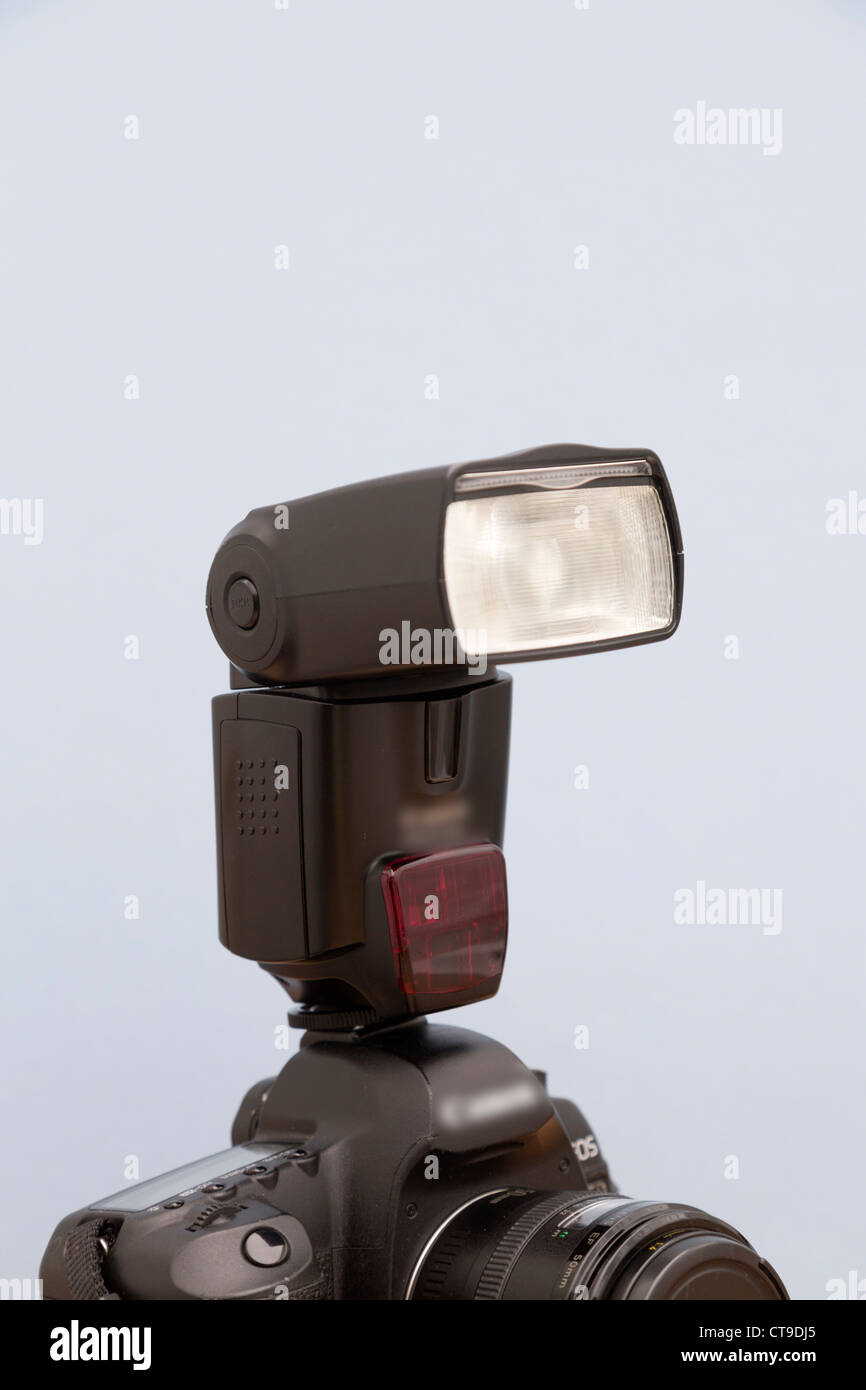Flash camera hi-res stock photography and images - Alamy
