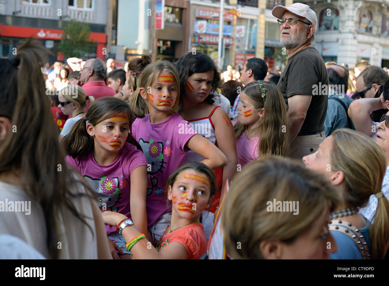 children madrid spain Stock Photo - Alamy
