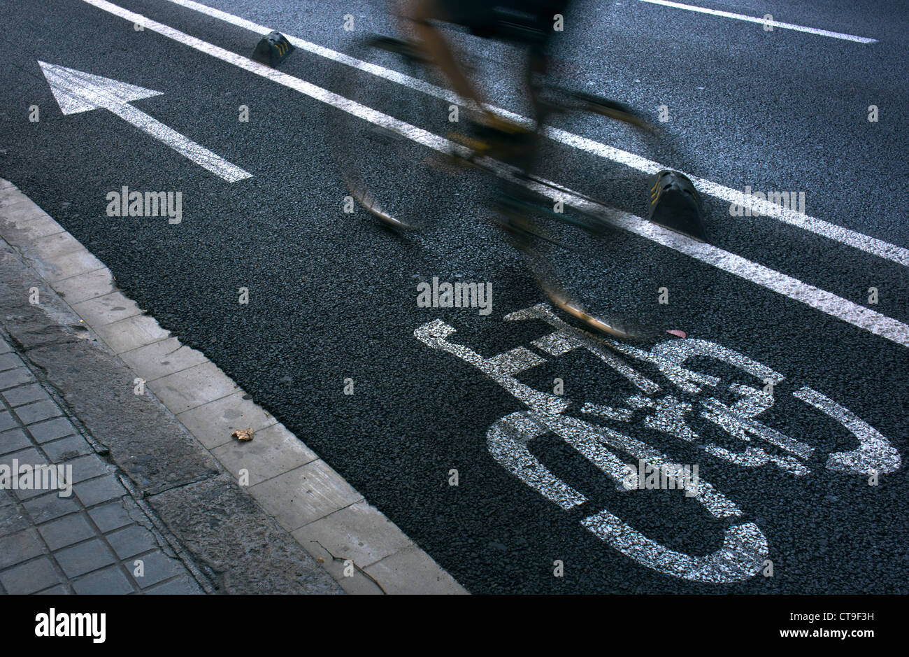 Urban commuting route hi-res stock photography and images - Alamy