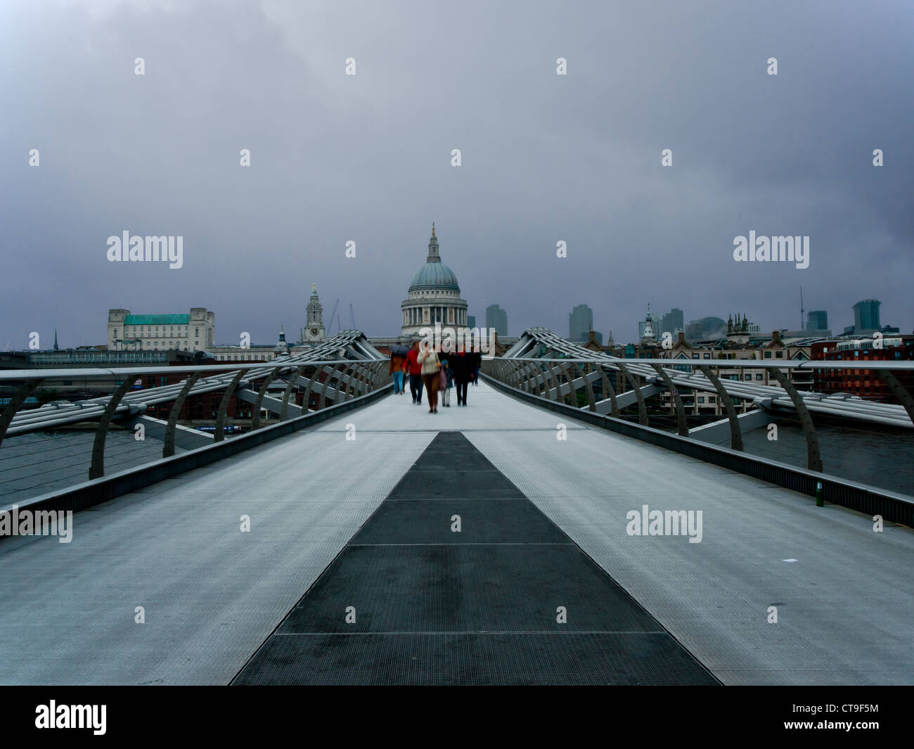 Millennium Bridge in Rain Stock Photo - Alamy