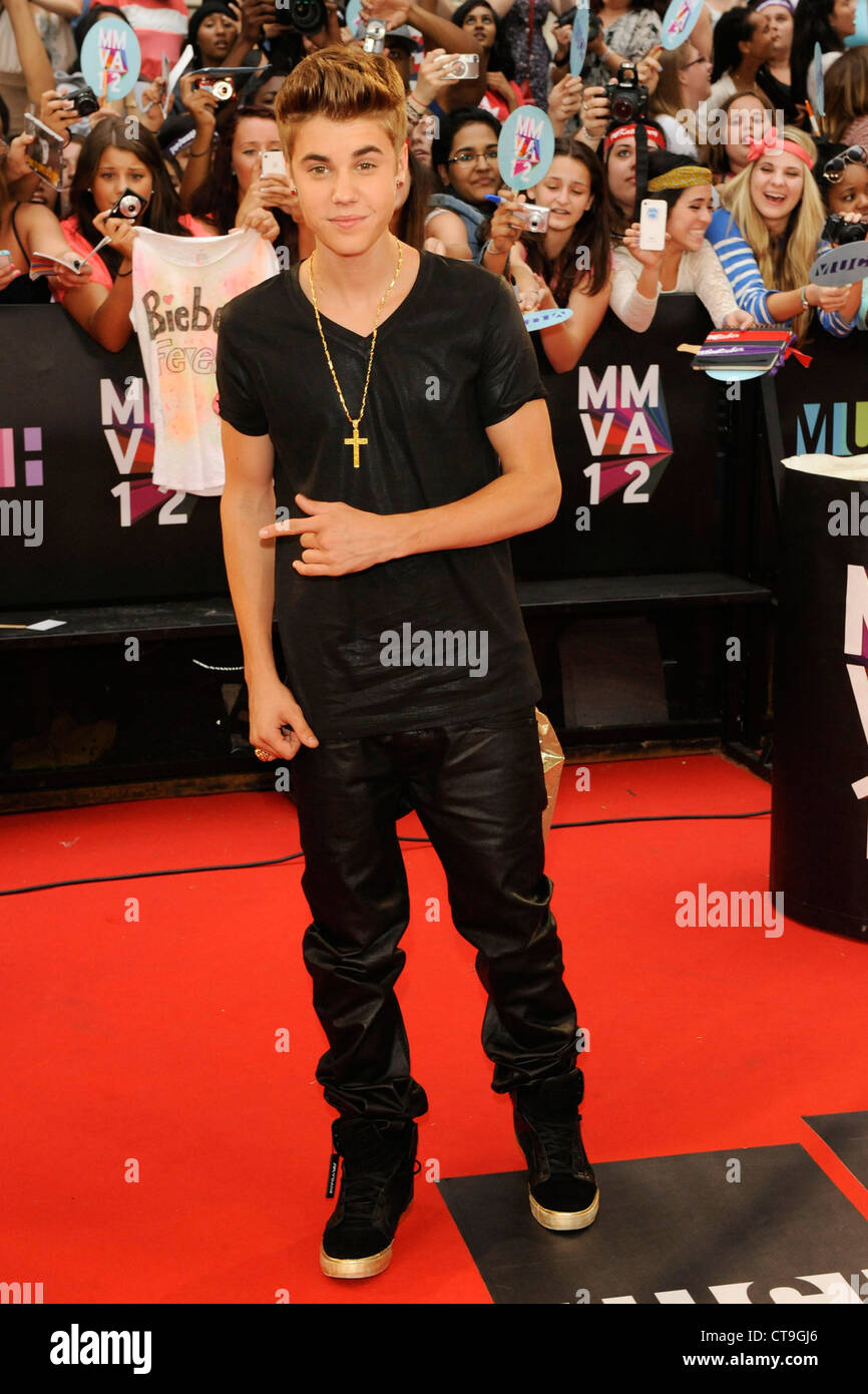 Singer Justin Bieber Stock Photo - Alamy