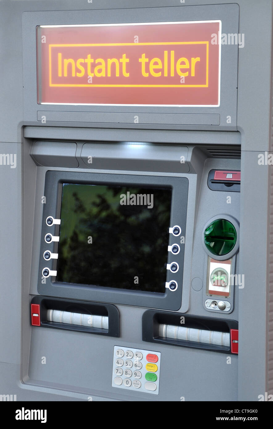 Instant cash hi-res stock photography and images - Alamy