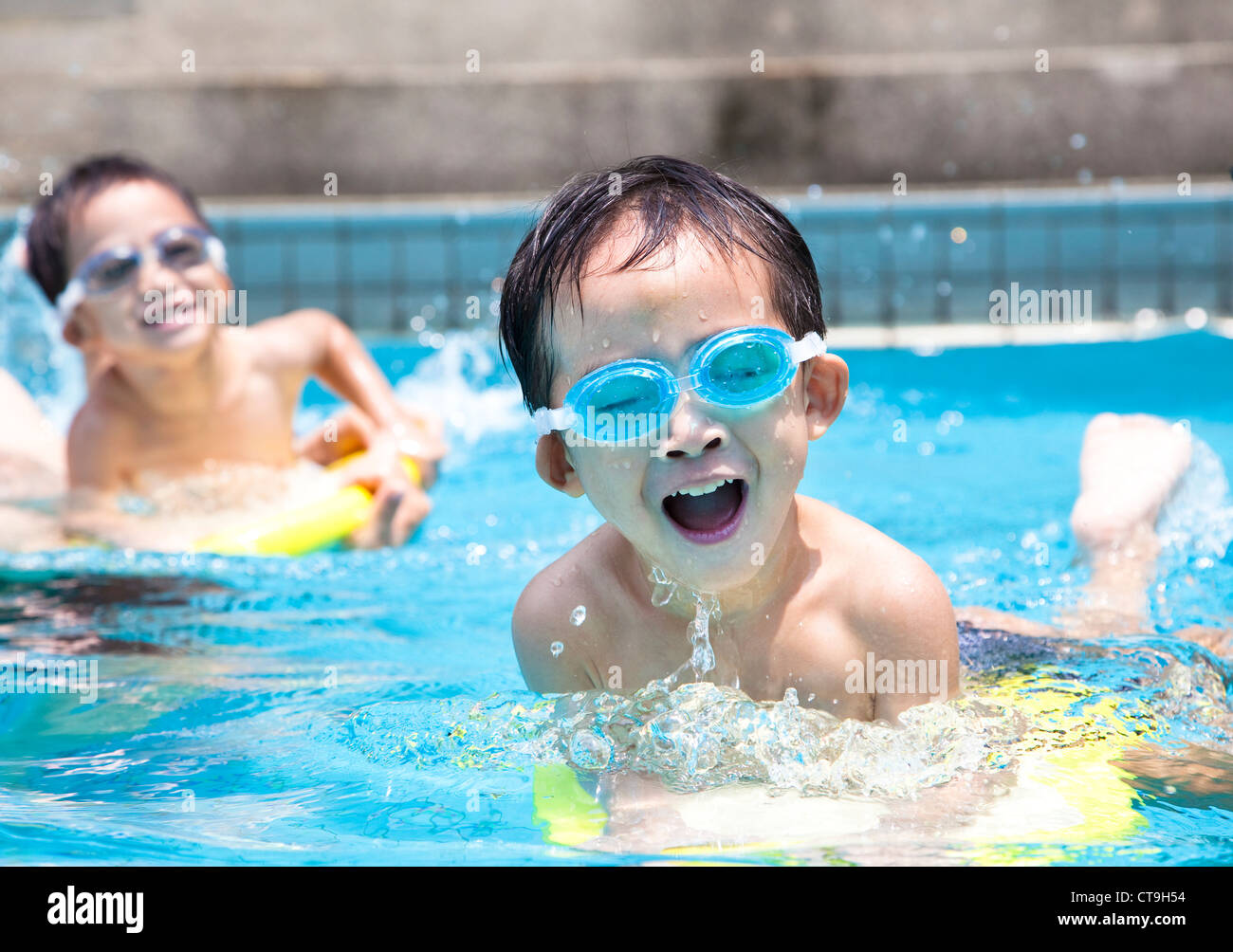 asian boy in swimming pool Stock Photo - Alamy