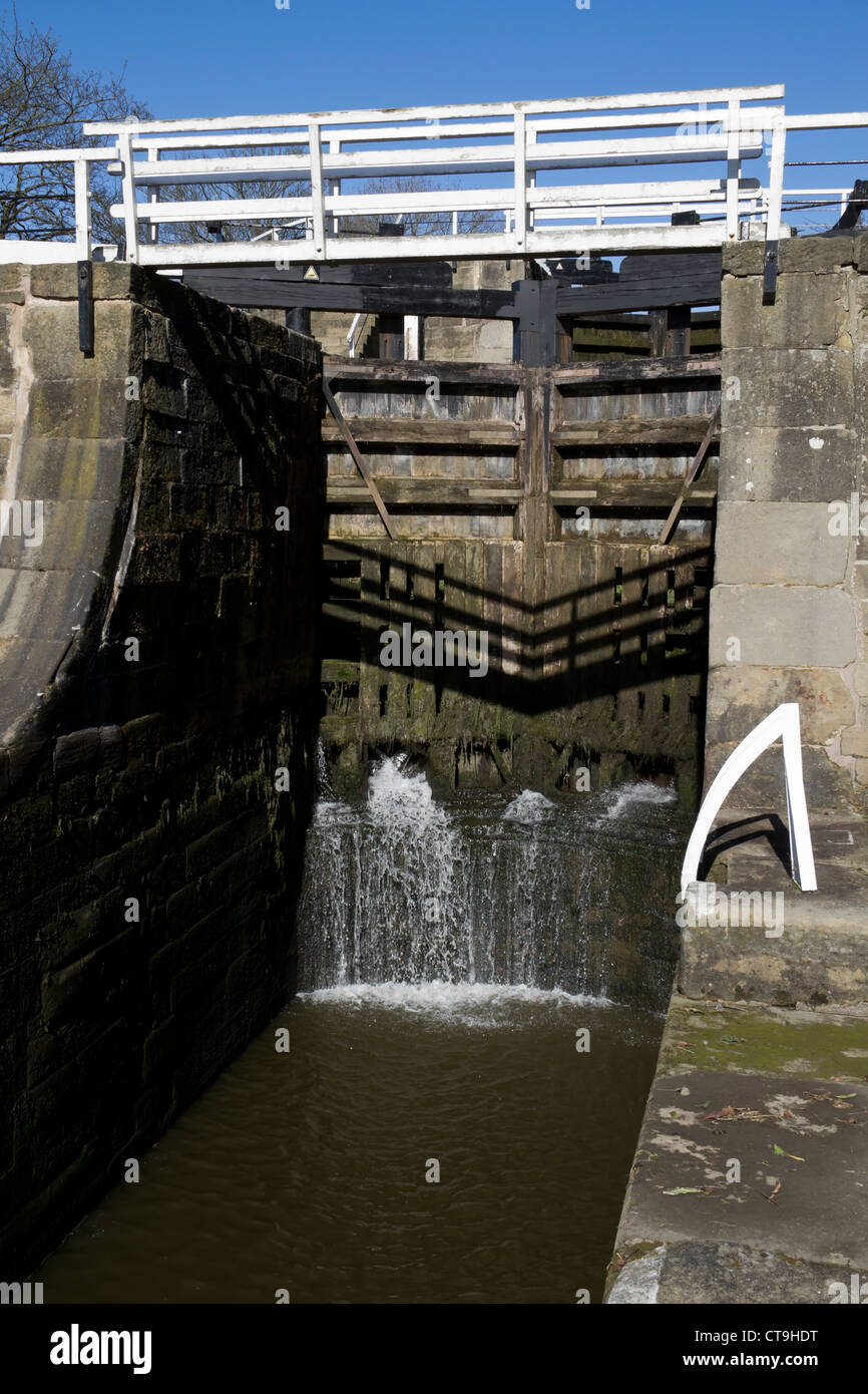 Five rise lock hi-res stock photography and images - Alamy