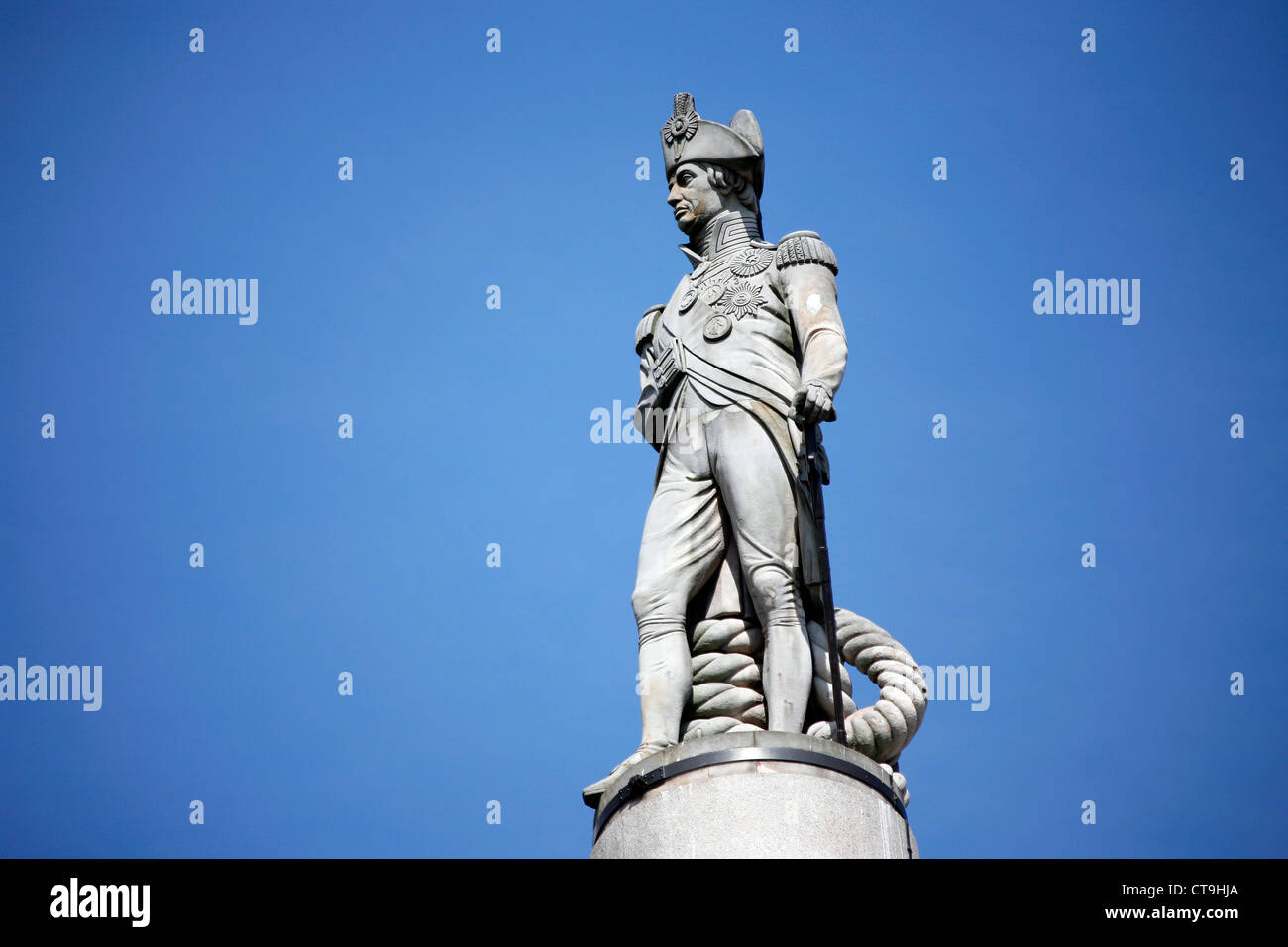 Nelson statue hi-res stock photography and images - Alamy