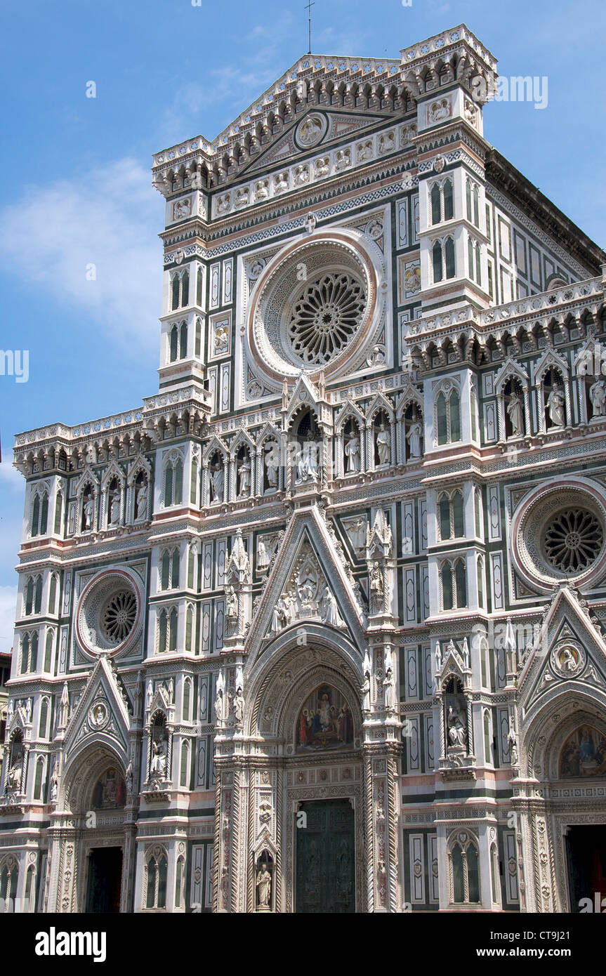 Neo gothic facade hi-res stock photography and images - Alamy