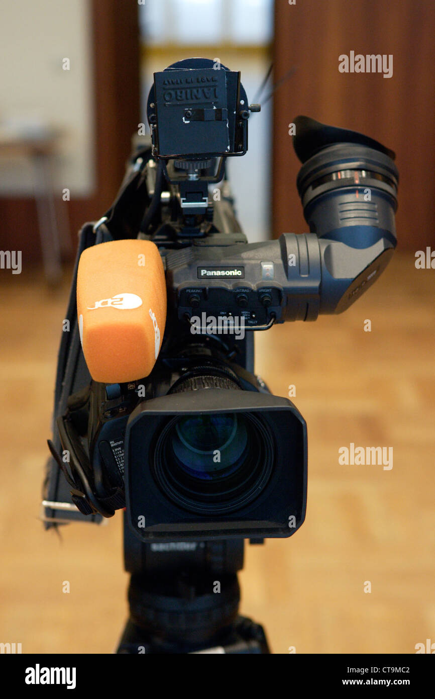 View of a television camera Stock Photo - Alamy