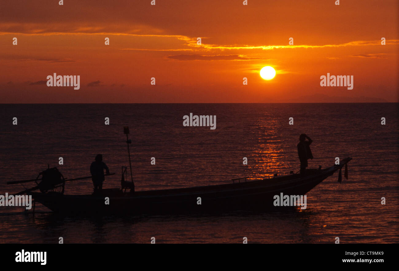 Thailand, Had Rin, boat at sunset Stock Photo - Alamy
