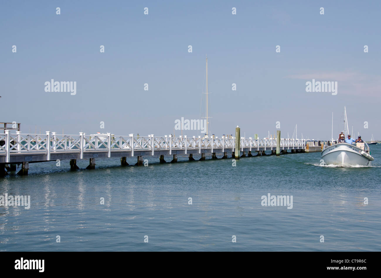 Nantucket massachusetts straight wharf hi-res stock photography and ...
