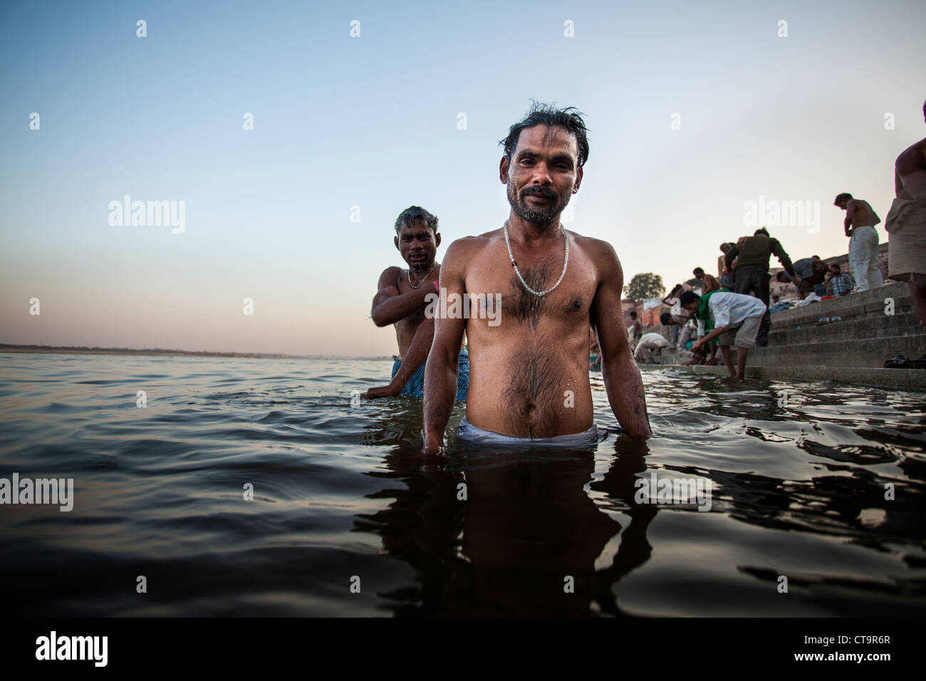 Pilgrims bath river ganges hi-res stock photography and images - Alamy