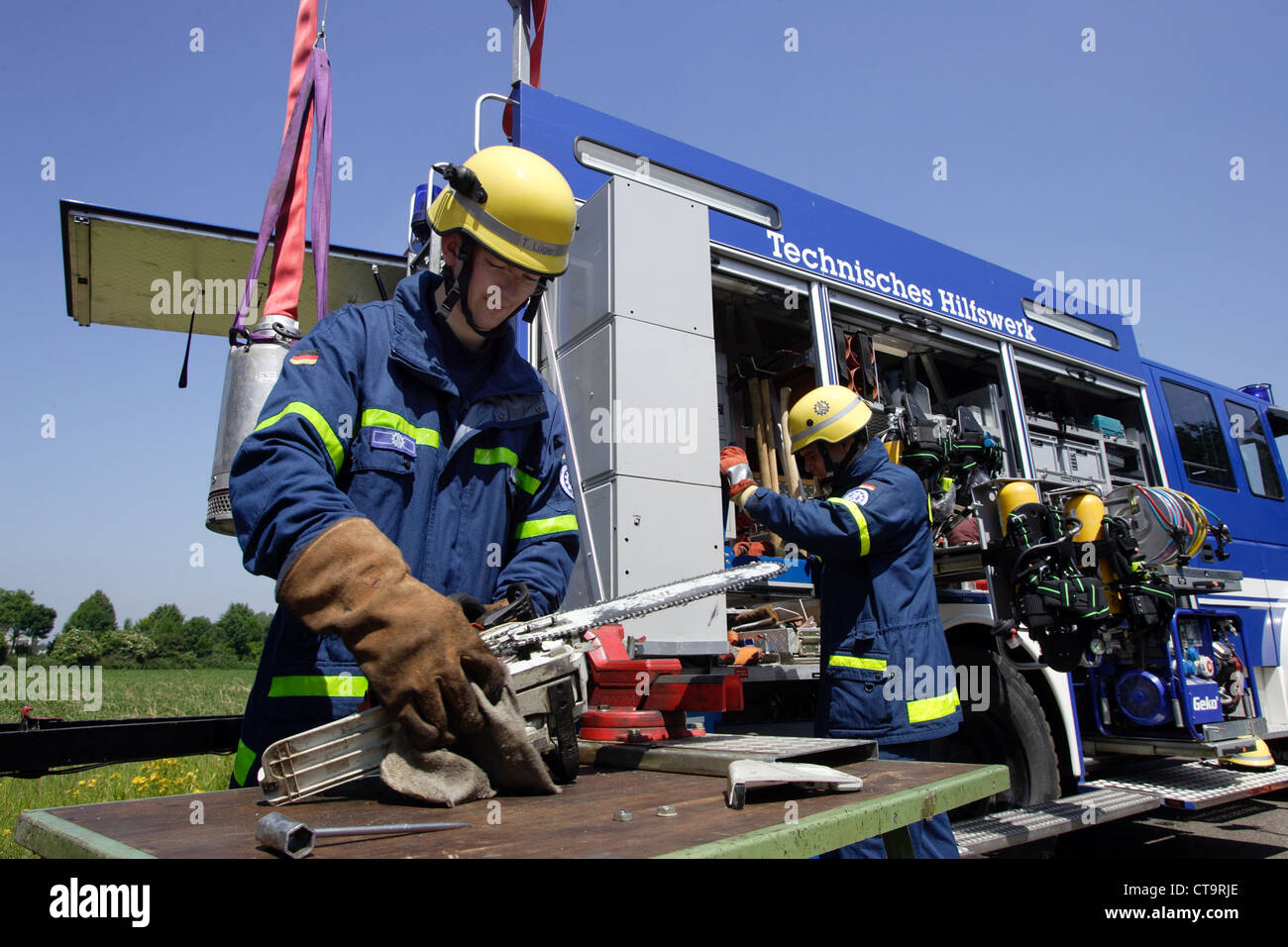 THW, technical support, rescue group Stock Photo - Alamy
