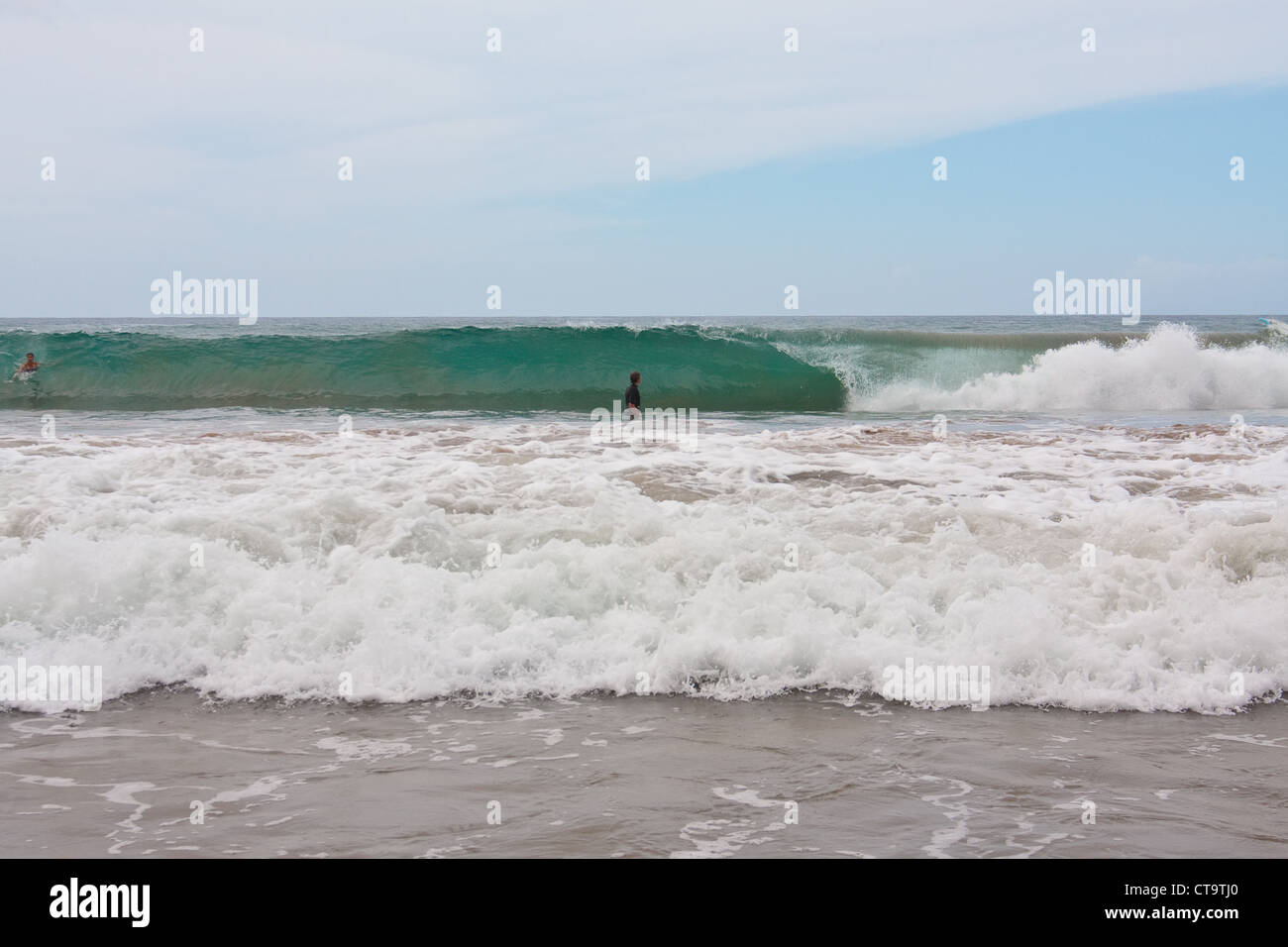 Maui surf hi-res stock photography and images - Alamy