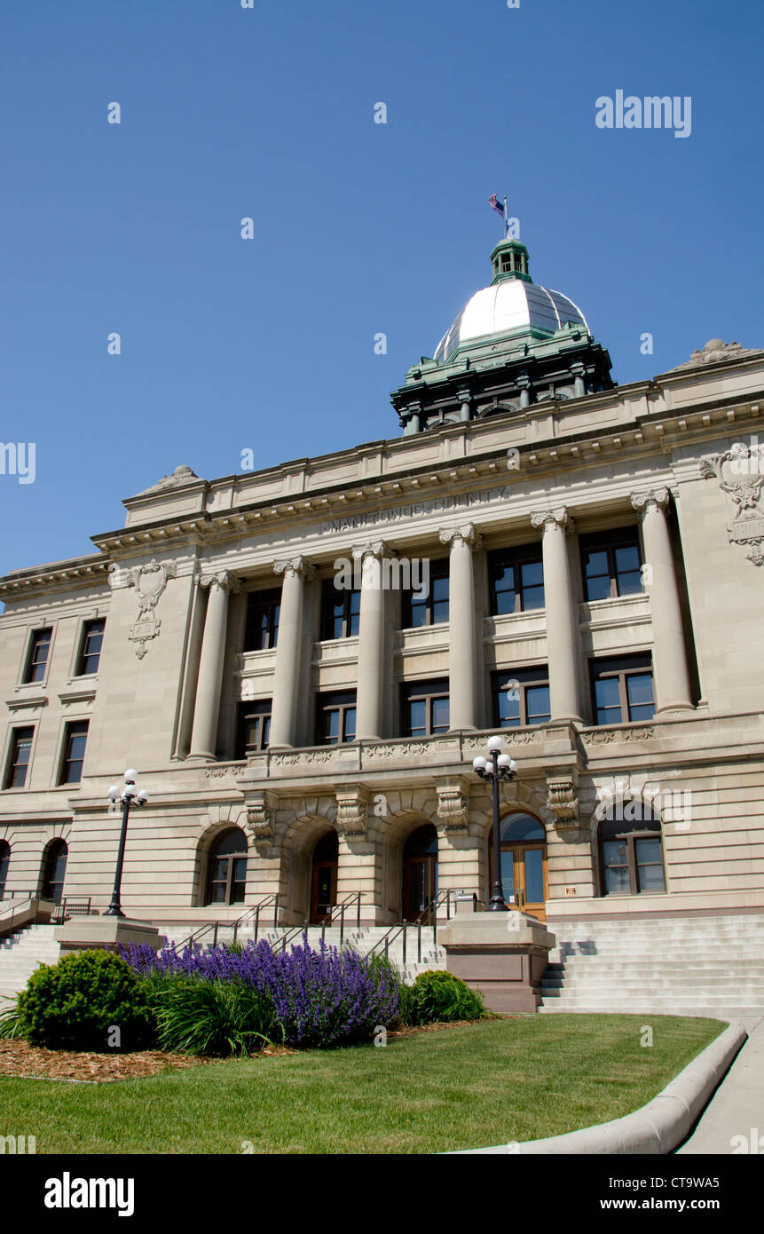 Wisconsin, Manitowoc. 8th Street view of Manitowoc County Courthouse, c ...
