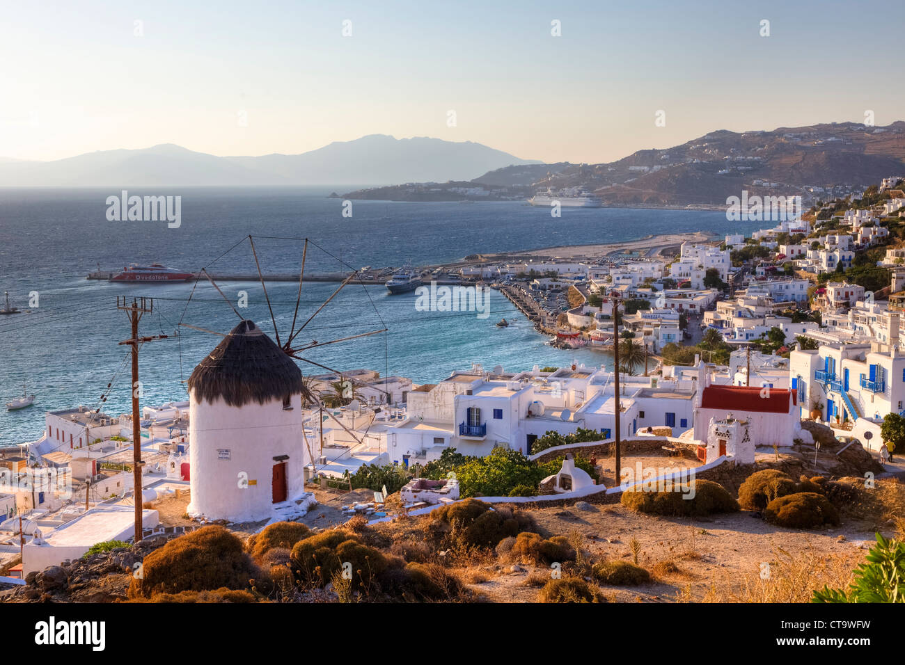 Ano Myli, upper mill hill, Mykonos, Greece Stock Photo - Alamy