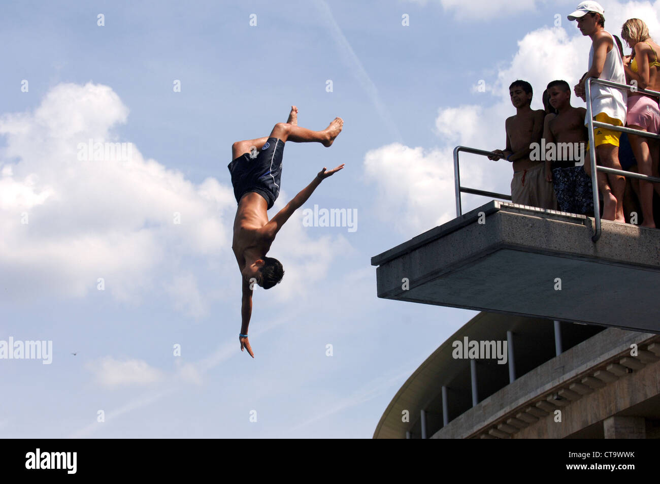 Olympic diving hi-res stock photography and images - Alamy