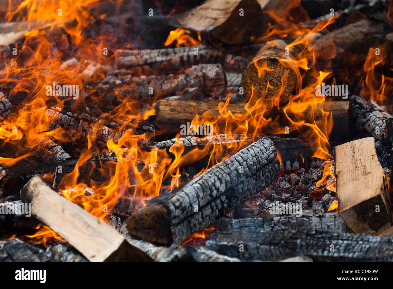 Burnt burning hi-res stock photography and images - Alamy