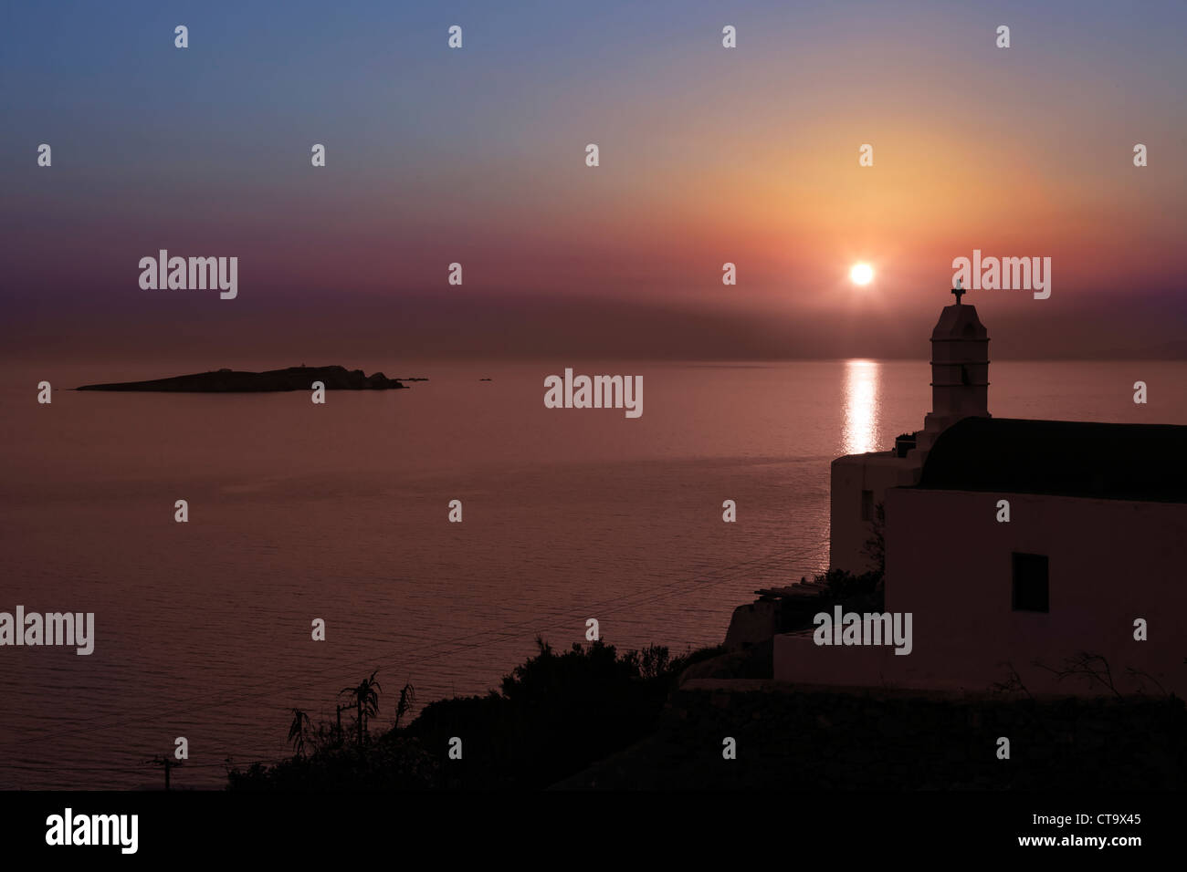 Cyclades island greece hi-res stock photography and images - Alamy