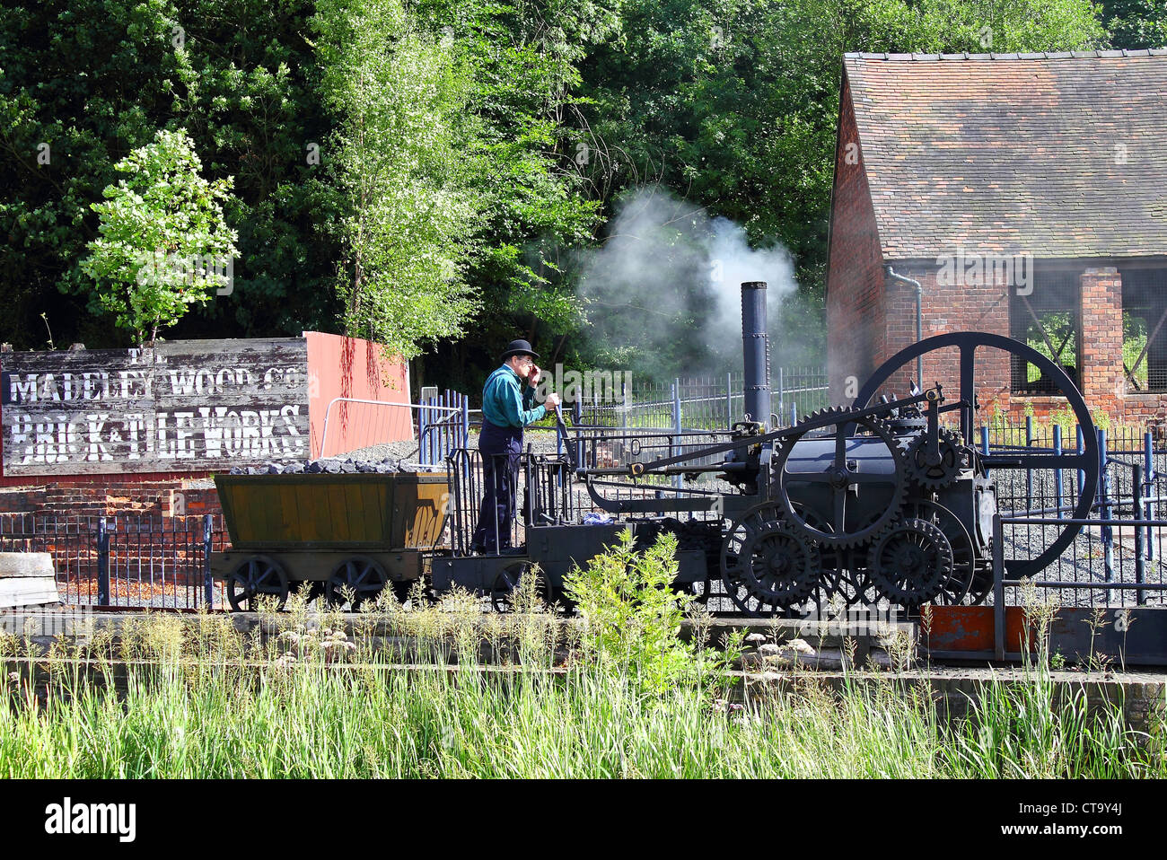 Victorian steam engine hi-res stock photography and images - Alamy