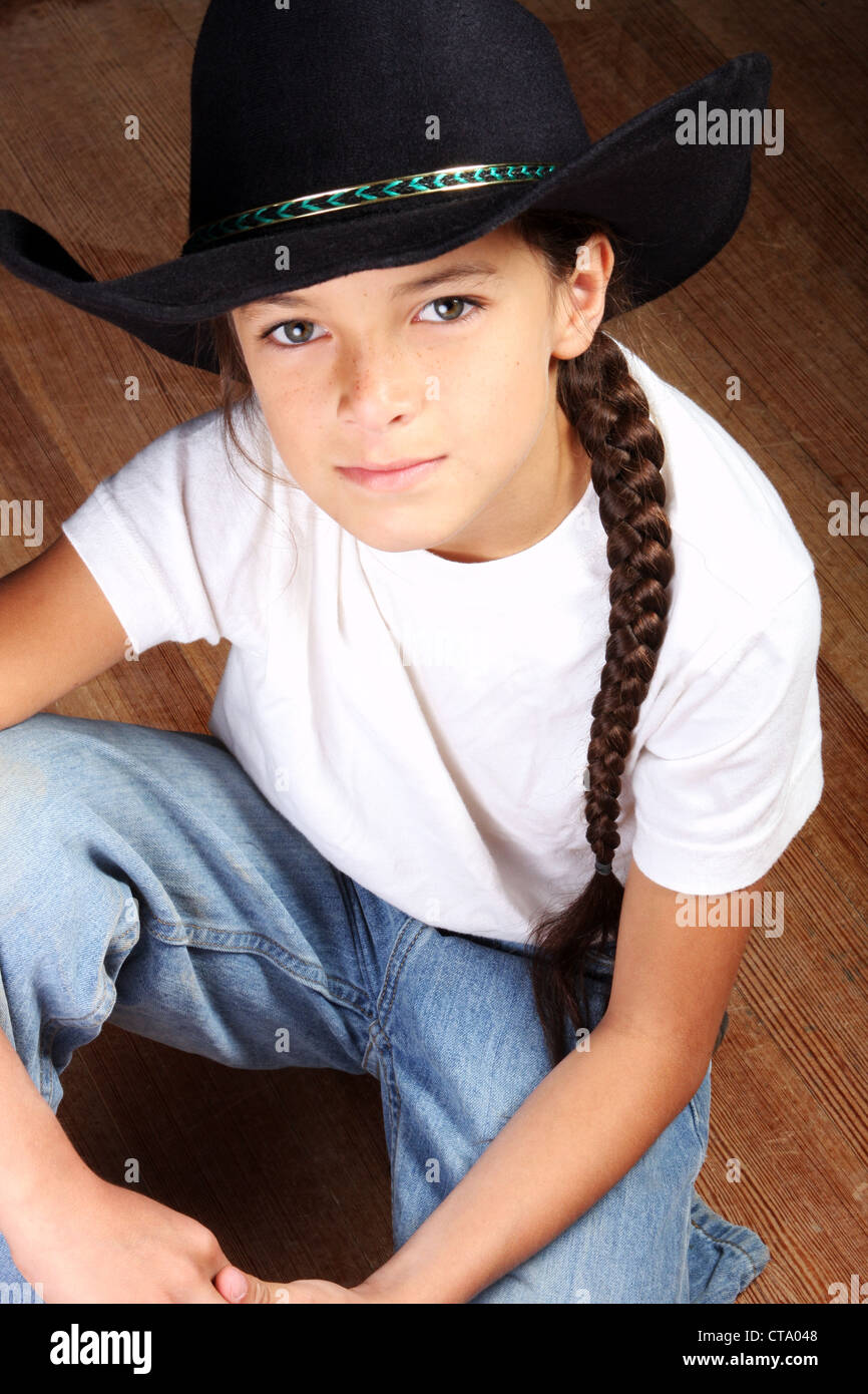 A Native American Sioux Indian boy Stock Photo - Alamy
